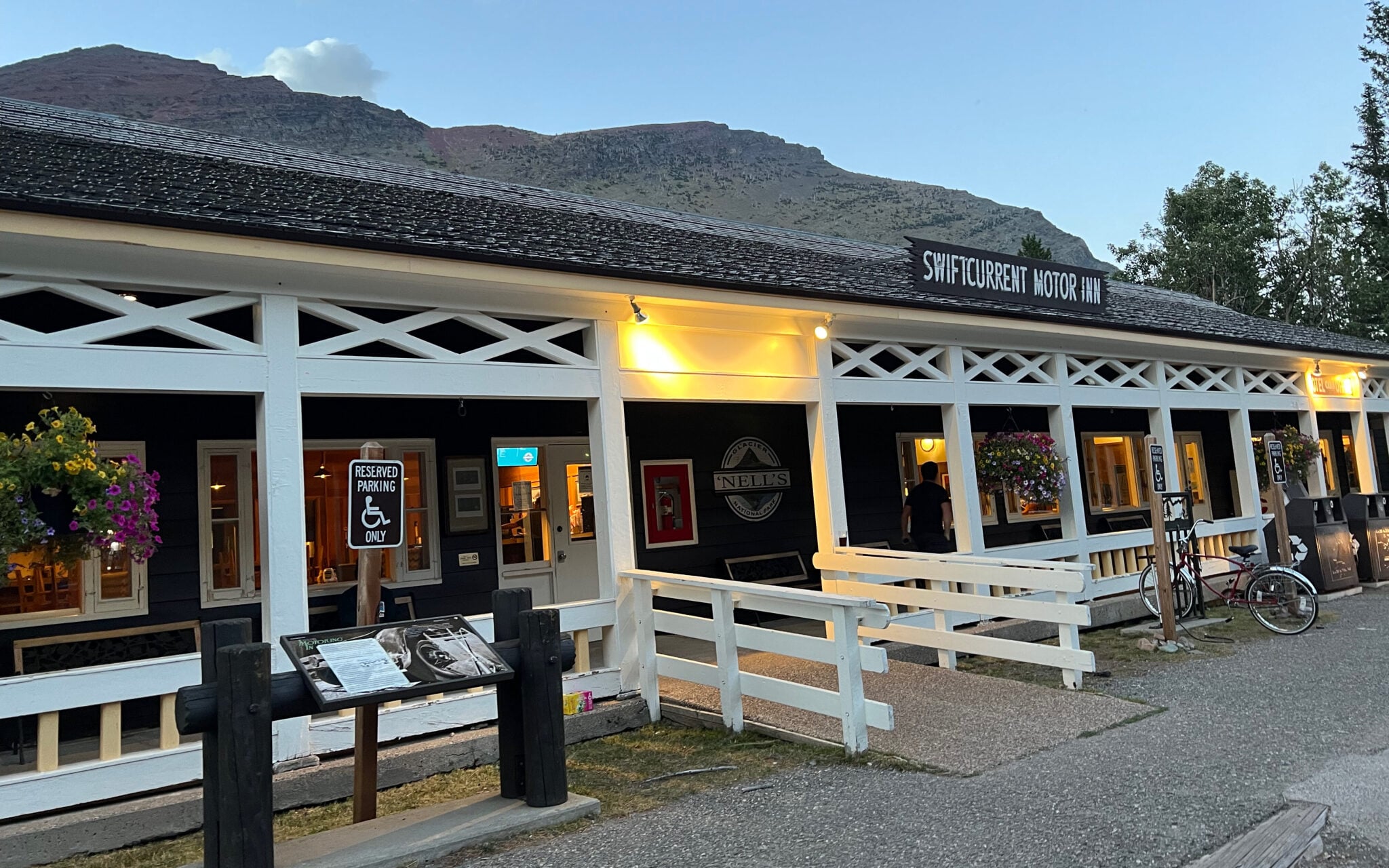 Glacier National Park Lodging Guide - wereintherockies