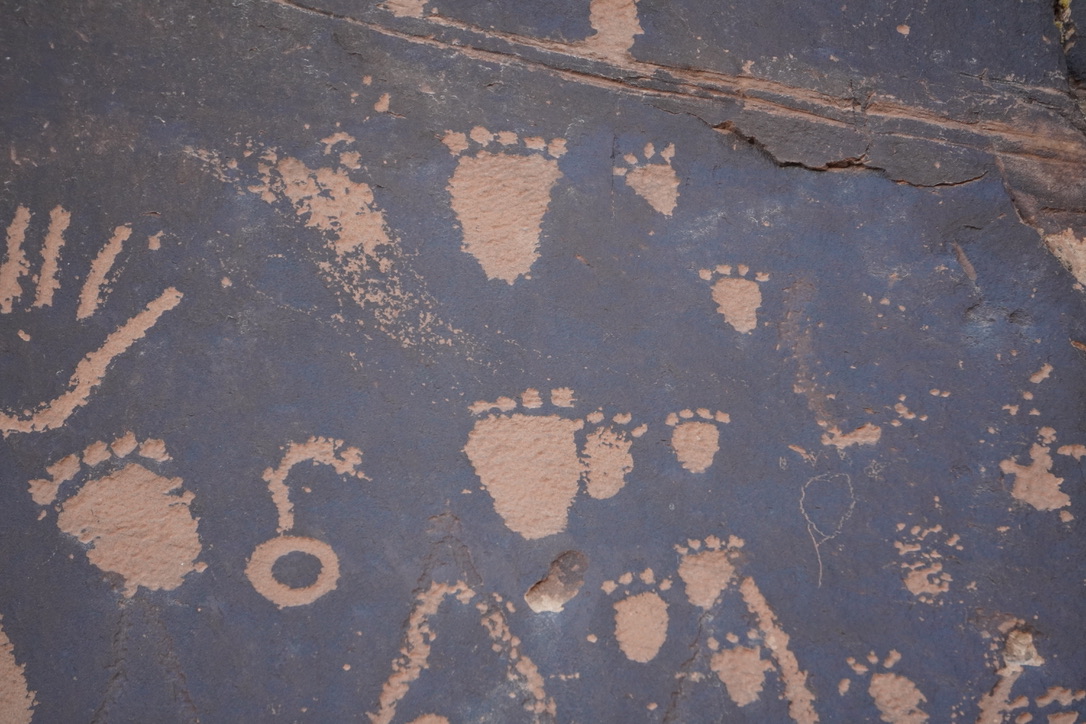 Newspaper Rock: Amazing Rock Art Panel in Utah - We're in the Rockies