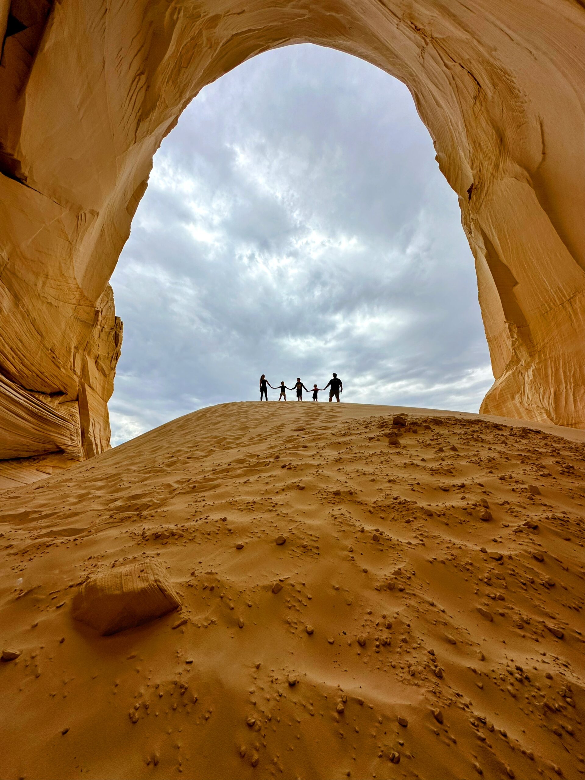 How to Get to Red Canyon (Peek-A-Boo) in Kanab: On Your Own or With a ...