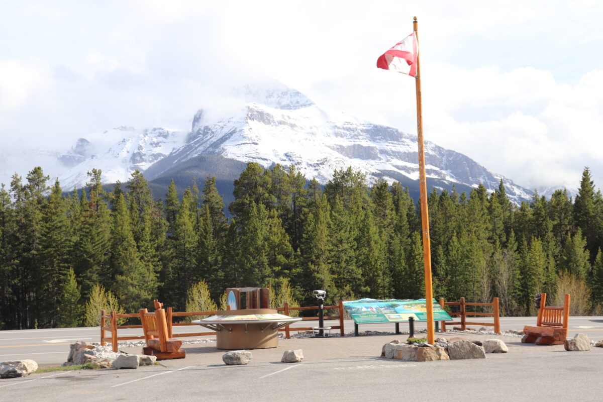 How Long Does it Take to Drive the Icefields Parkway? - We're in the ...