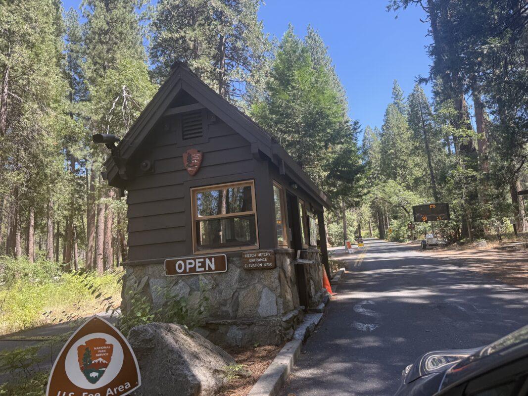 Best Entrance to Yosemite? All 5 Entrances - wereintherockies