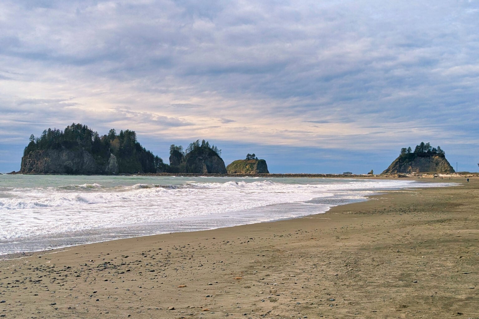 How to Visit La Push: Beaches & Hikes Guide - wereintherockies