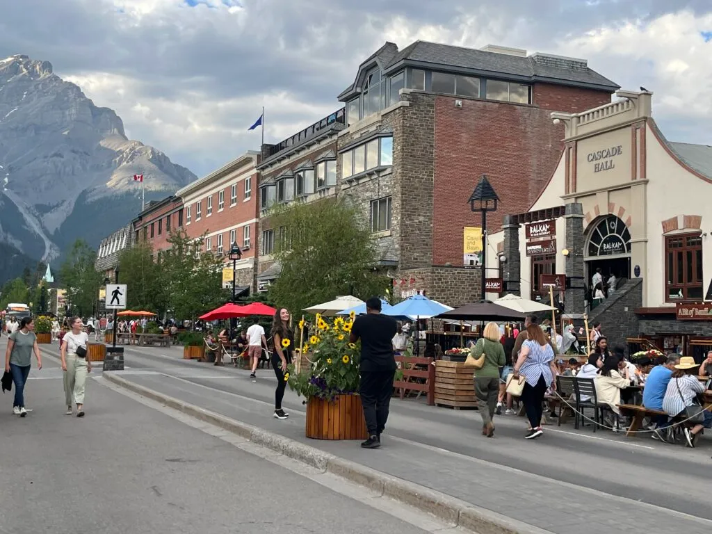 Shopping in Downtown Banff: Must-Visit Stores - wereintherockies